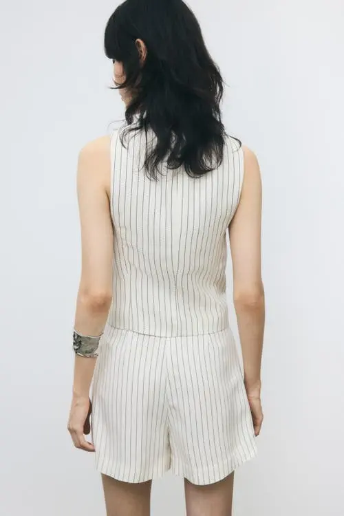 H&m Short Waistcoat - Cream/striped