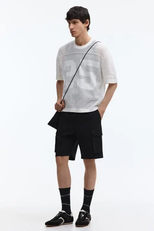 H&M Regular Fit Cargo Shorts - Black