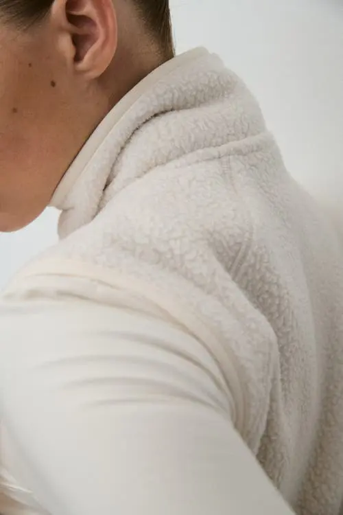 H&M Teddy Sports Gilet