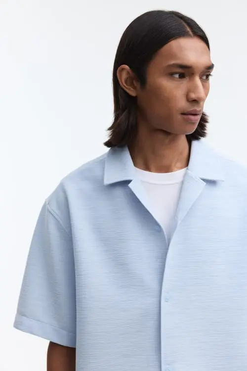 H&m Loose Fit Resort Shirt - Light Blue