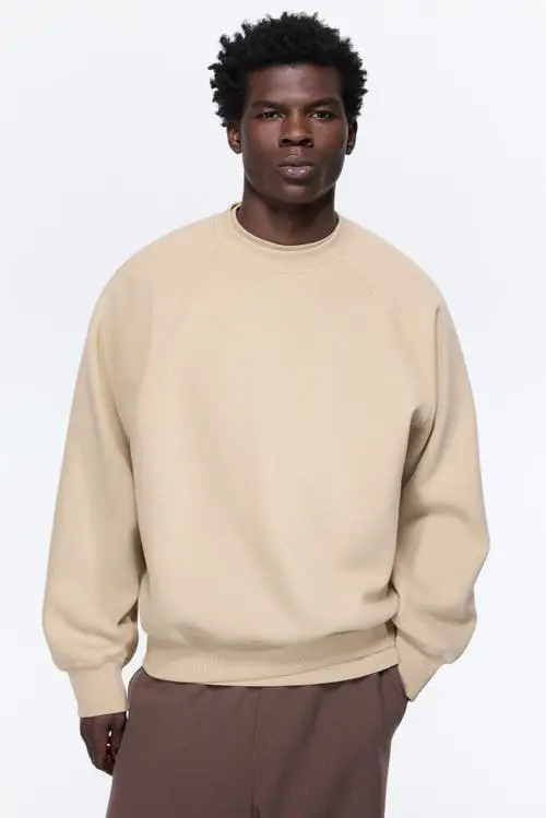H&m Oversized Fit Sweatshirt With Raglan Sleeves - Beige
