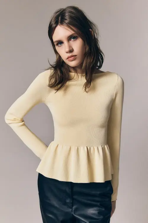 H&m Fine Knit Peplum Top With Boat Neckline And Long Sleeves - Light Yellow