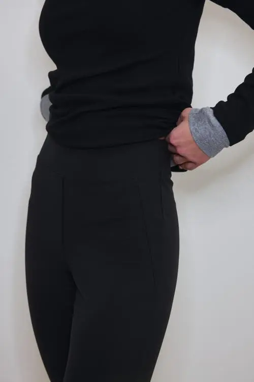 H&m Four-way Stretch Flared Trousers - Black