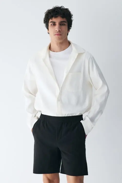 H&m Four-way Stretch Regular Fit Shorts - Black