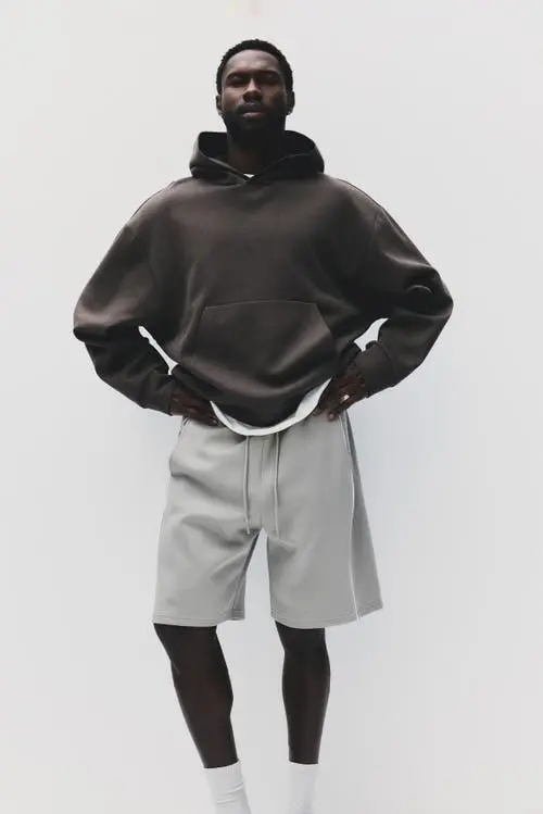 H&m Loose Fit Sports Shorts With Drymove - Beige