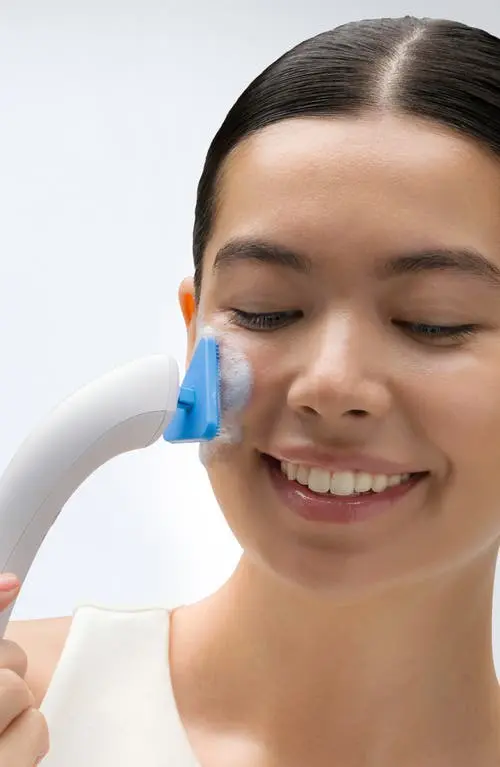 BIO-THERAPEUTIC Aquafuse Tech Peel Foaming Exfoliant