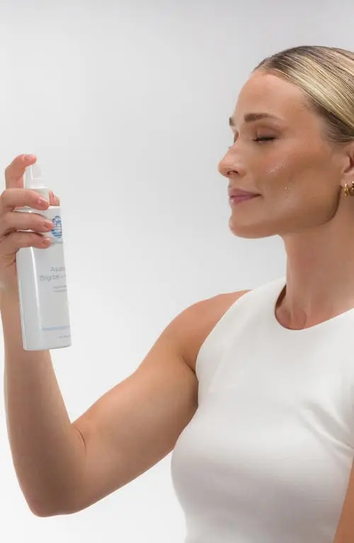 BIO-THERAPEUTIC Aquafuse Brighten + Hydrate