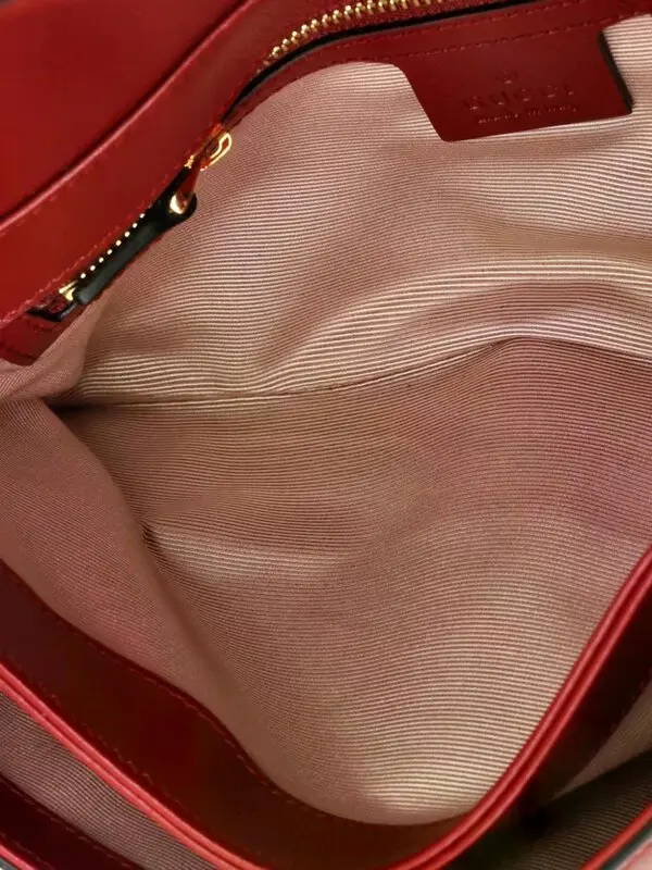 Gucci Arli Small Shoulder Bag - Red