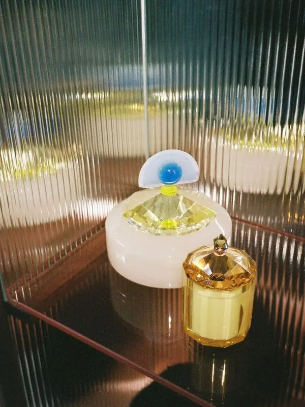 REFLECTIONS COPENHAGEN Blueberry Crystal Bonbonniere - Yellow