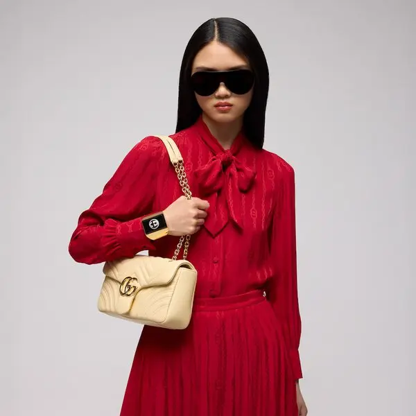 Gucci Gg Marmont Medium Shoulder Bag In Leather