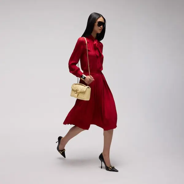 Gucci Gg Marmont Medium Shoulder Bag In Leather