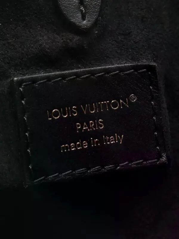 LOUIS VUITTON Monogram Reverse Noe Trunk Bucket Bag