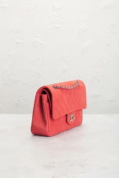 Chanel Classic Double Flap Bag In Cowhide - Coral
