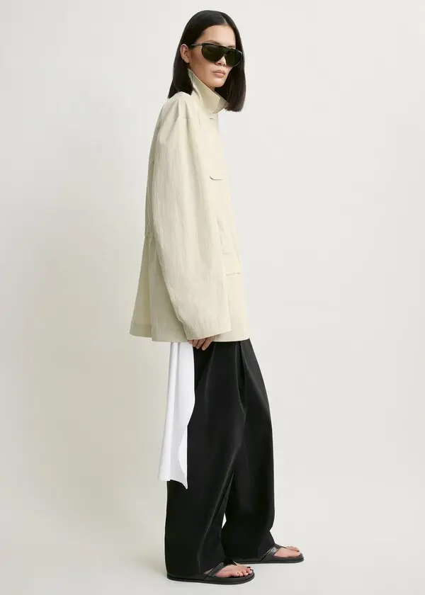 TOTEME Oversized Cotton Twill Utility Jacket With Drawstring - Creme