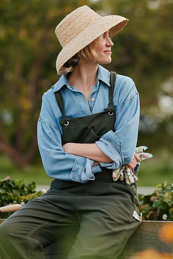 TERRAIN Woven Raffia Bell Hat