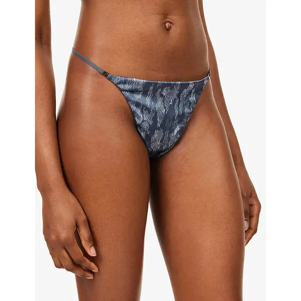 Calvin Klein Signature String Satin Thong