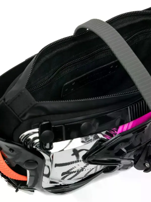 INNERRAUM I30 Shoulder Bag