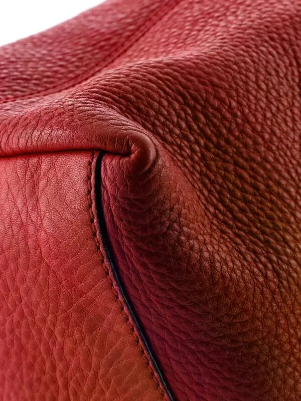 Gucci Soho Chain Strap Leather Shoulder Bag - Red
