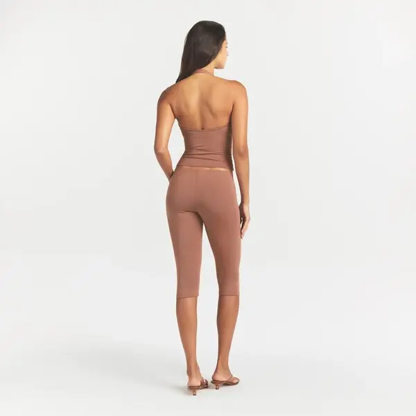 SKIMS High Waisted Capri Pants
