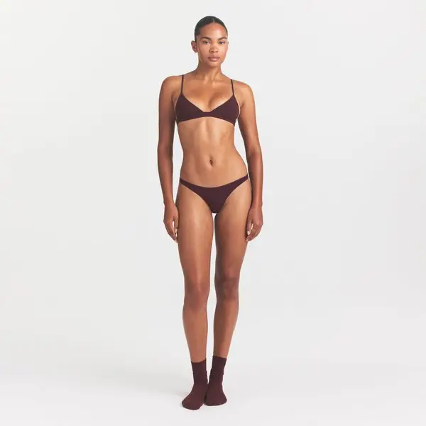 SKIMS Triangle Bralette | Red | | Everyday Cotton - Currant