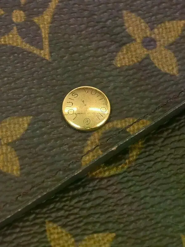 LOUIS VUITTON 2003 Monogram Porte Monnaie Credit Wallet