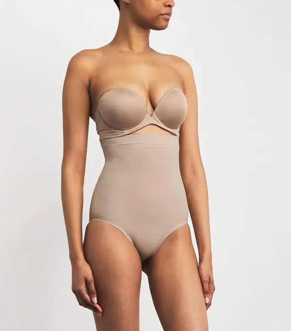 Spanx Sculpt Gofigure High-waist Briefs - Nude