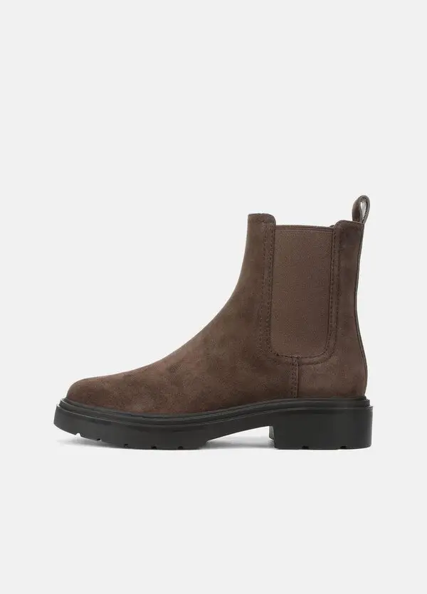 Vince Pinecrest Suede Lug-sole Chelsea Boots - Truffle