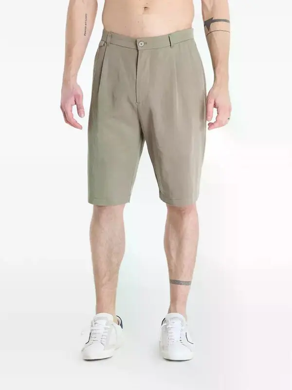Guess Pleated Detail Shorts