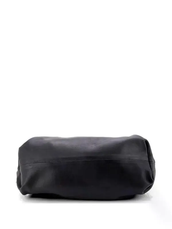 Bottega Veneta The Chain Pouch Leather Shoulder Bag - Black