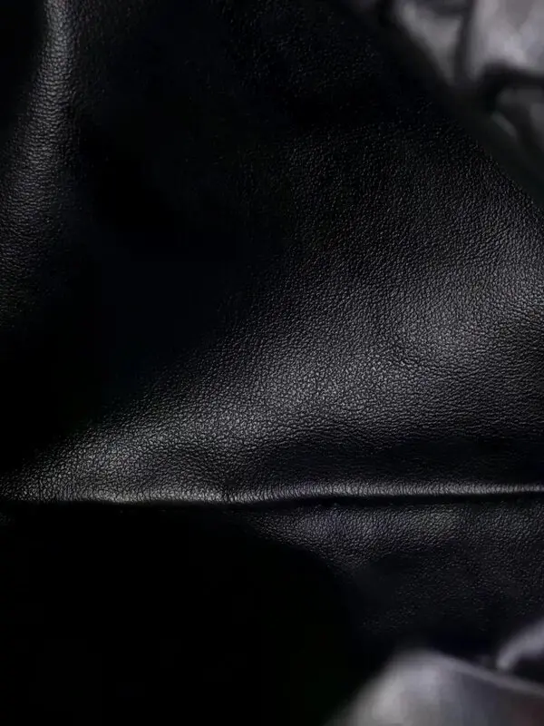 Bottega Veneta The Chain Pouch Leather Shoulder Bag - Black