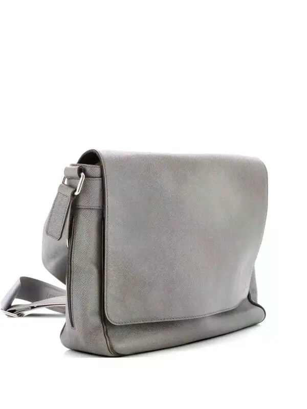LOUIS VUITTON Roman Handbag Taiga Leather Mm - Grey