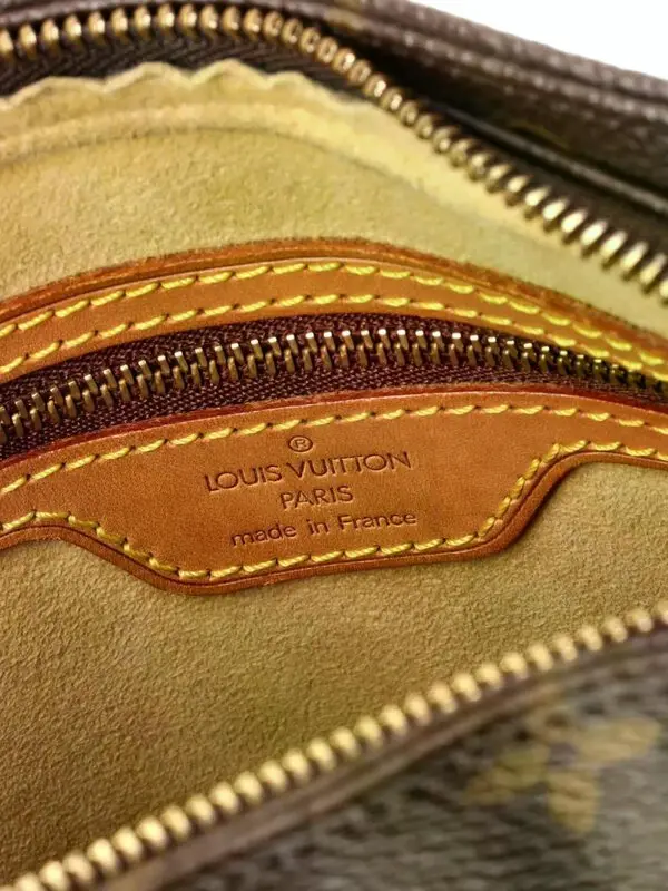 LOUIS VUITTON Monogram Canvas Mm Satchel
