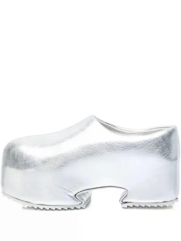 YUME YUME Metallic Finish Loafers