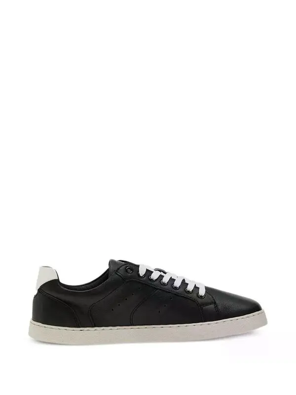 GROUNDIES Round-toe Lace-up Sneakers