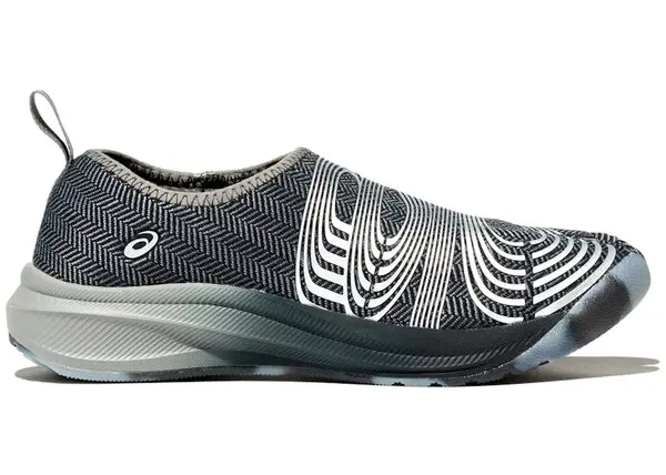 Asics X Kiko Kostadinov Lysa Ff Tabi Sneakers - Carbon/pure Silver