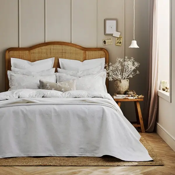 CHRISTY Beatrice Luxury Jacquard Cotton Coverlet And Sham Set, King