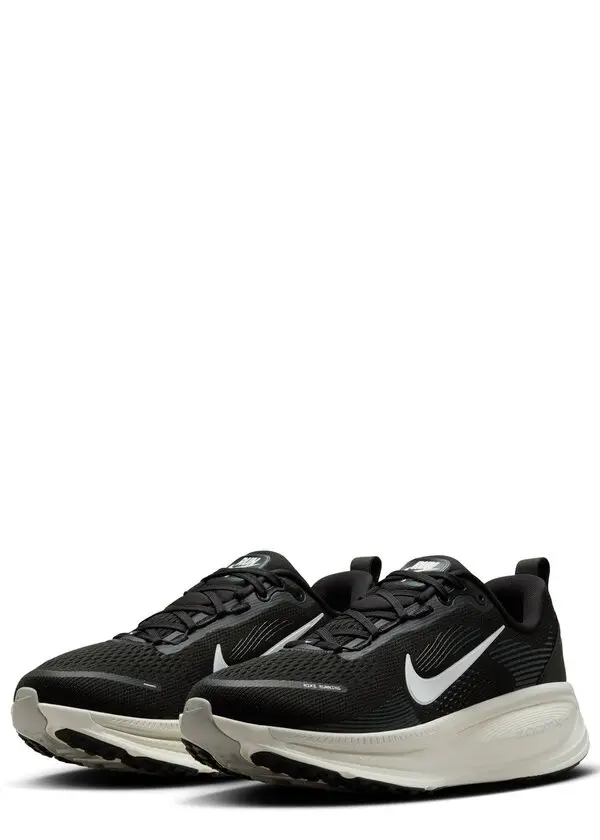Nike Vomero 18 Sneakers - Black