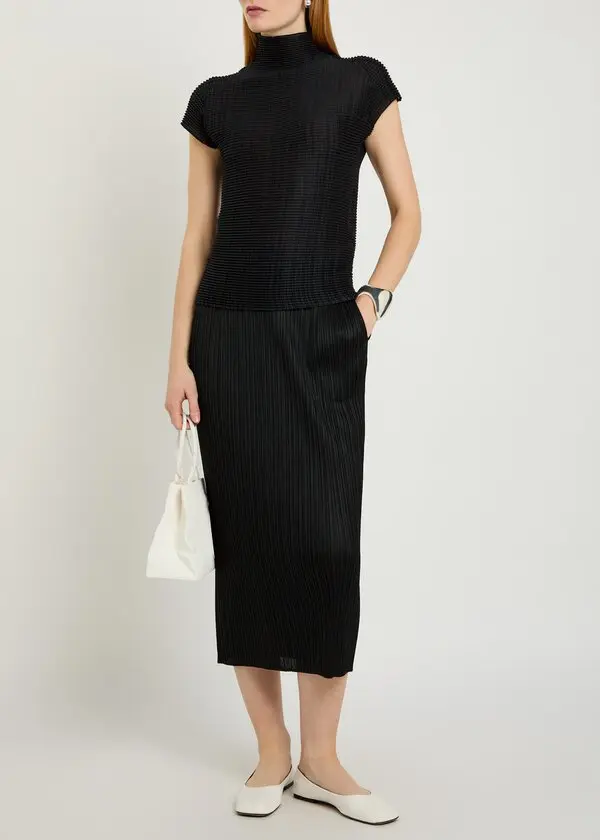 Issey Miyake Pleated High-neck Woven Top - Black