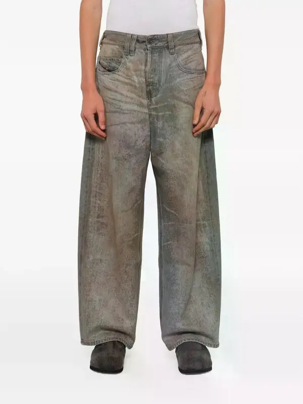 DIESEL® 1997 D-eni-m-fsi2 Distressed Straight-leg Jeans