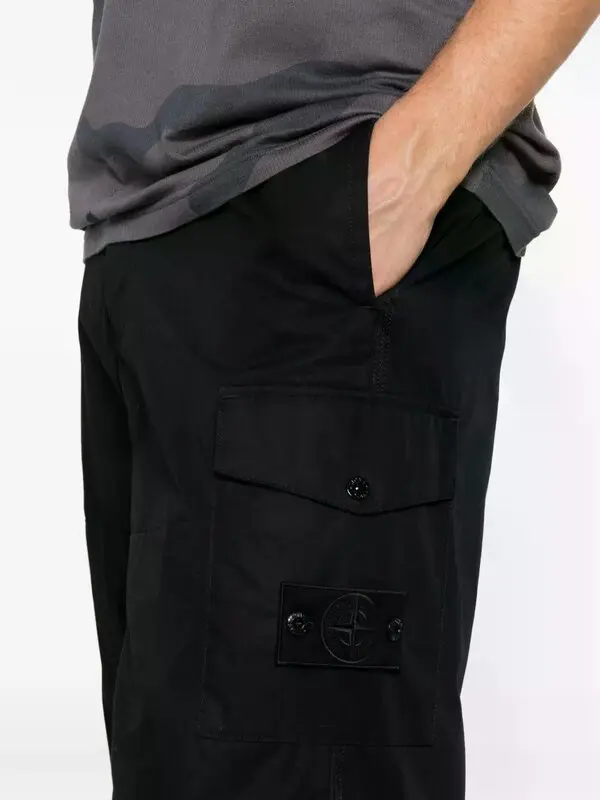 Stone Island Logo Patch Cargo Pants - Black