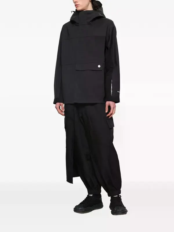 VOWELS Water-resistant Hooded Shell Jacket - Black