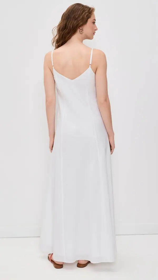 Playa Lucila Maxi Dress With V-neck And Adjustable Straps