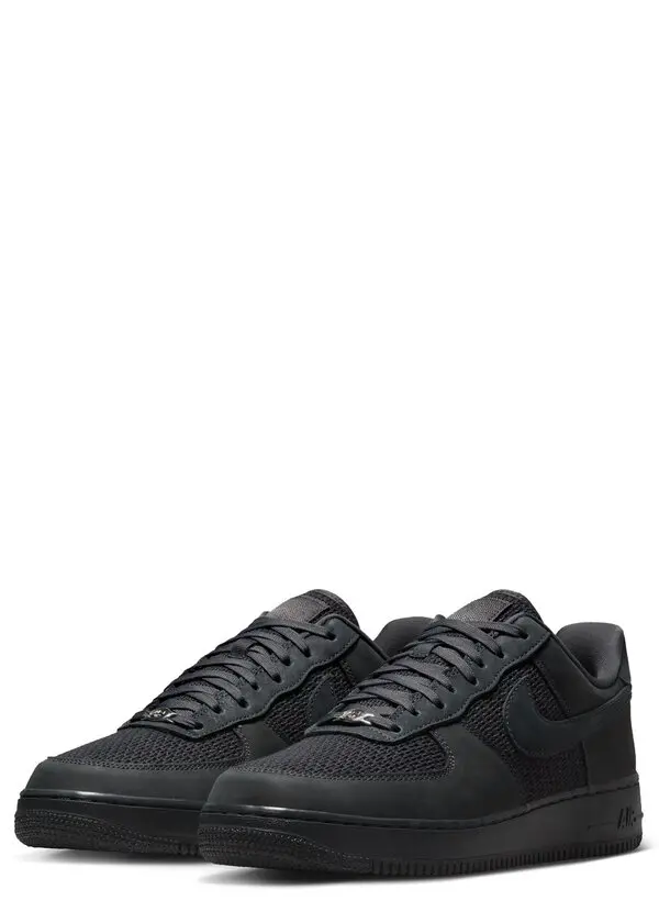 Nike Force 1 '07 Lv8 Sneakers
