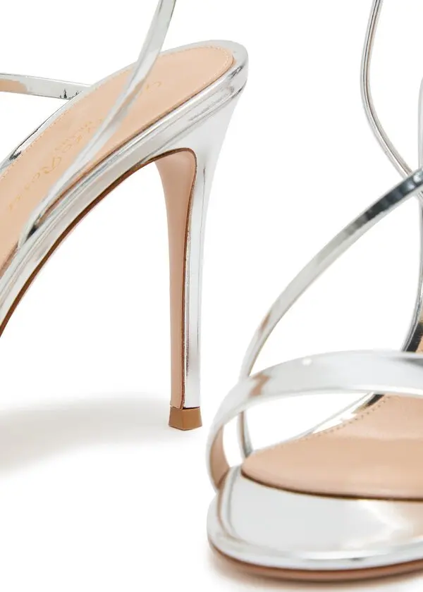 GIANVITO ROSSI Manhattan 95 Metallic Leather Sandals - Silver