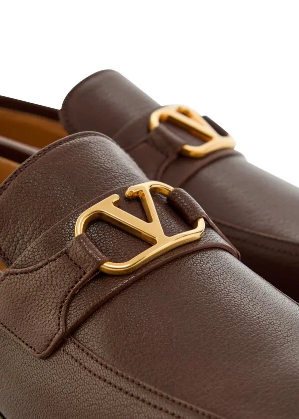 Valentino Garavani Vlogo Grained Leather Loafers