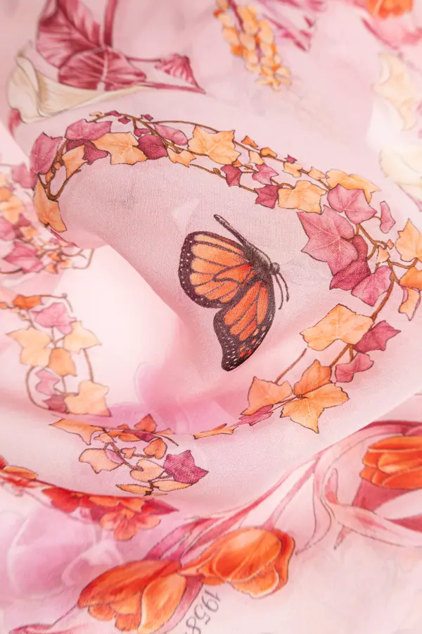 FERRAGAMO Silk Scarf With Floral Motif - Pink