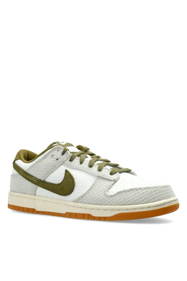 Nike Dunk Low Retro Sneakers - White
