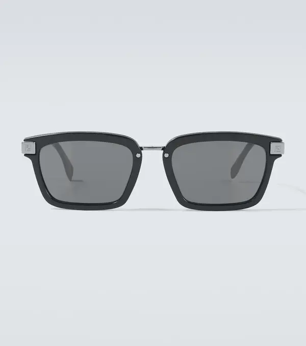 Fendi Sky Rectangular Sunglasses - Black