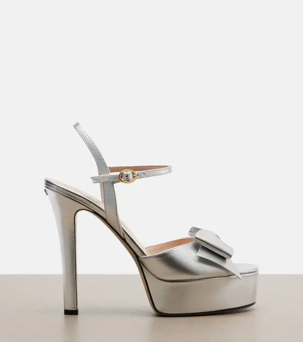 Valentino Garavani Metallic Bow Platform Sandals - Silver