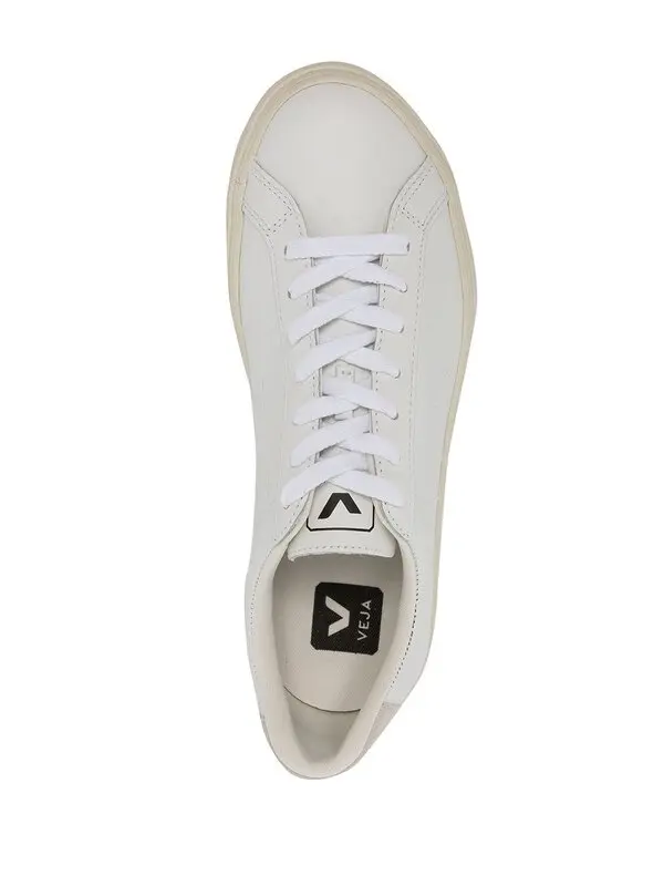 VEJA Esplar Sneakers - White